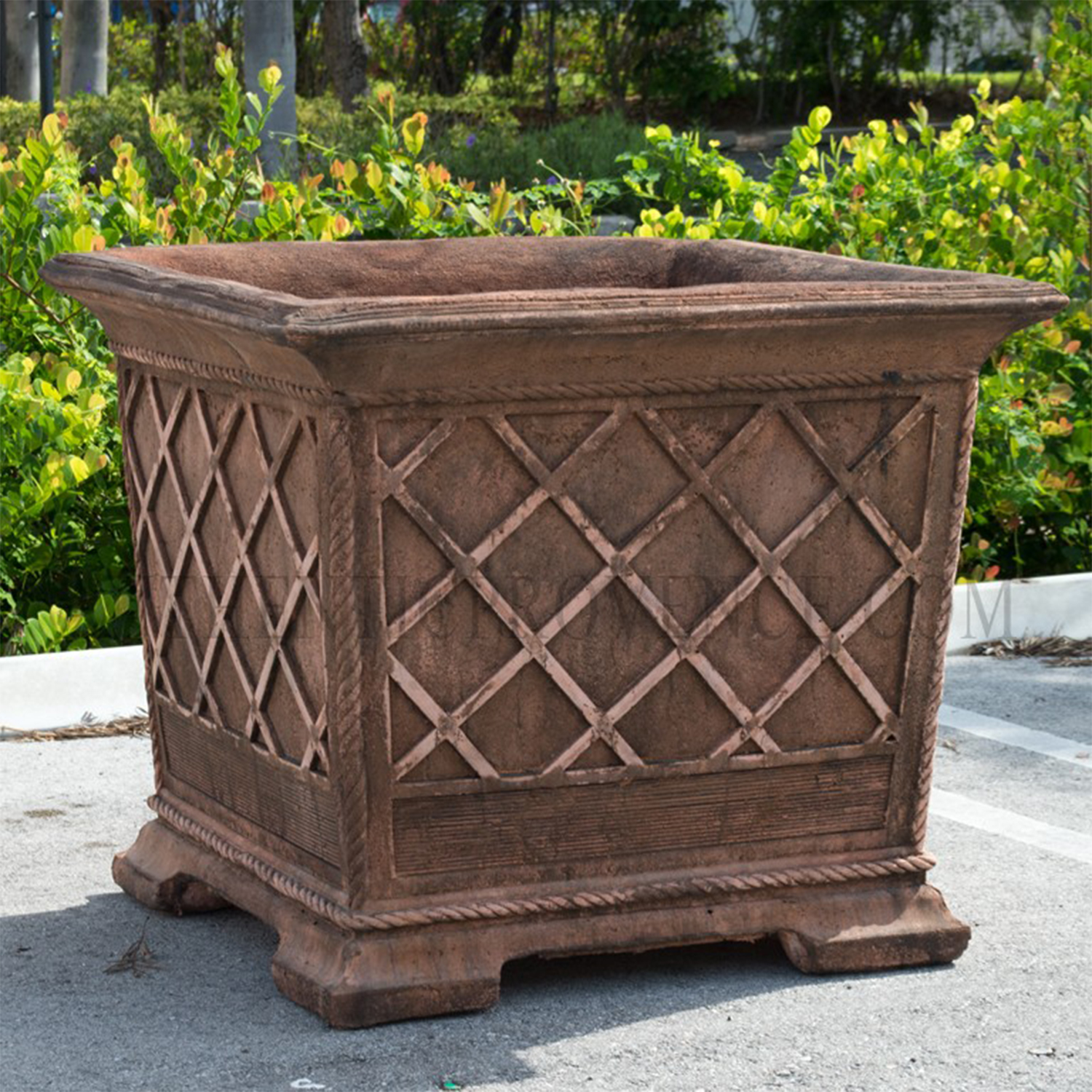 Venetian Planter - Authentic Provence